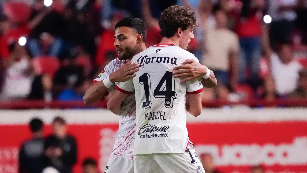 Turco Mohamed abre la puerta a la salida de Alexis Vega y Marcel Ruiz a ...