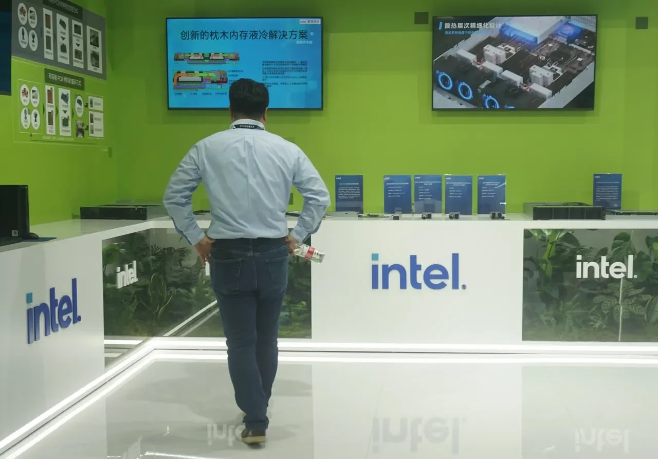 Intel Begins Layoffs In Oregon, Arizona As Part Of Broader Overhaul ...