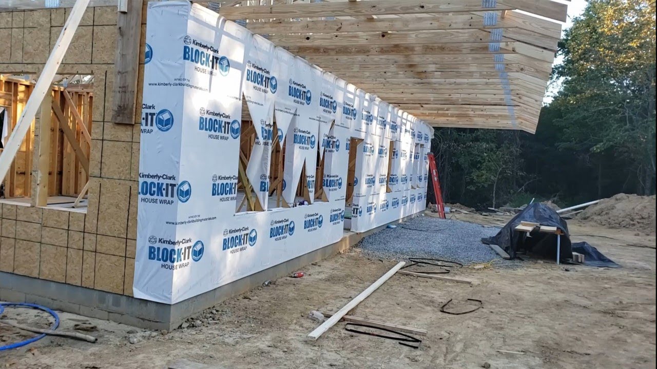 Southern IL VRBO Rustic Cabin Build – Trusses Are Up!