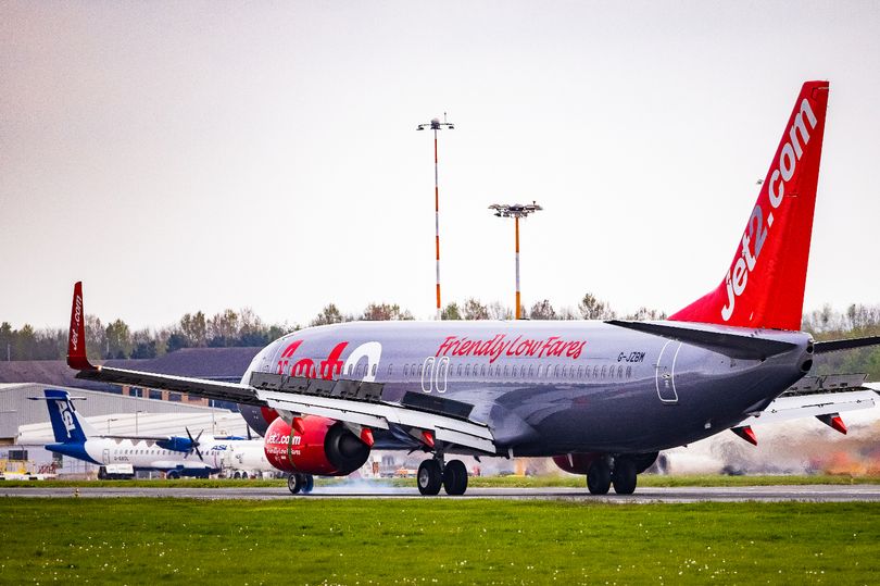 Ryanair, Jet2, TUI and easyJet rules on taking a coffee on board planes ...