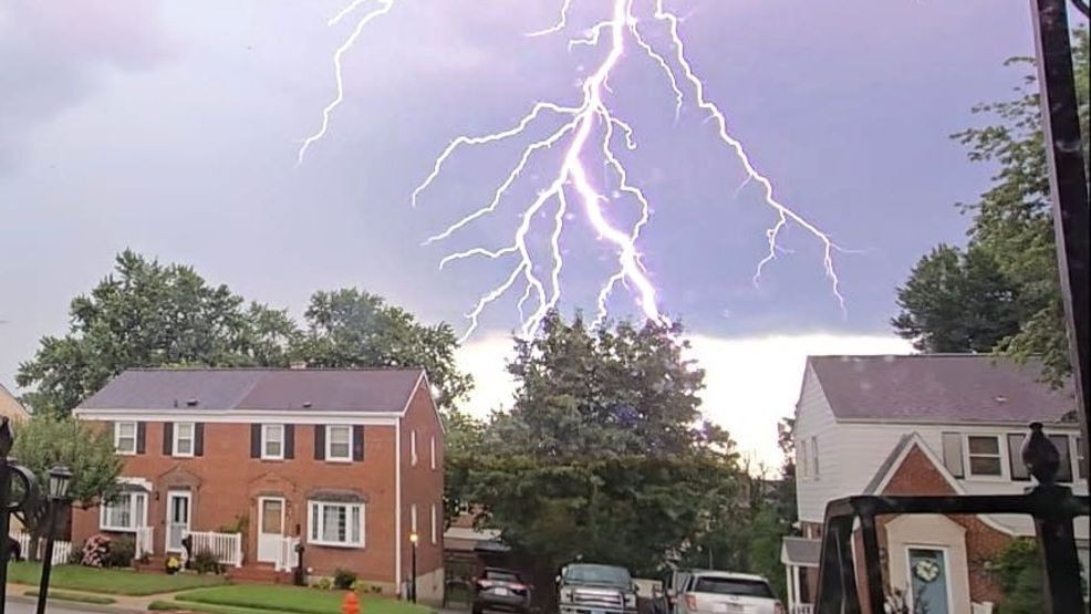 Severe storms leave thousands without power in central Maryland