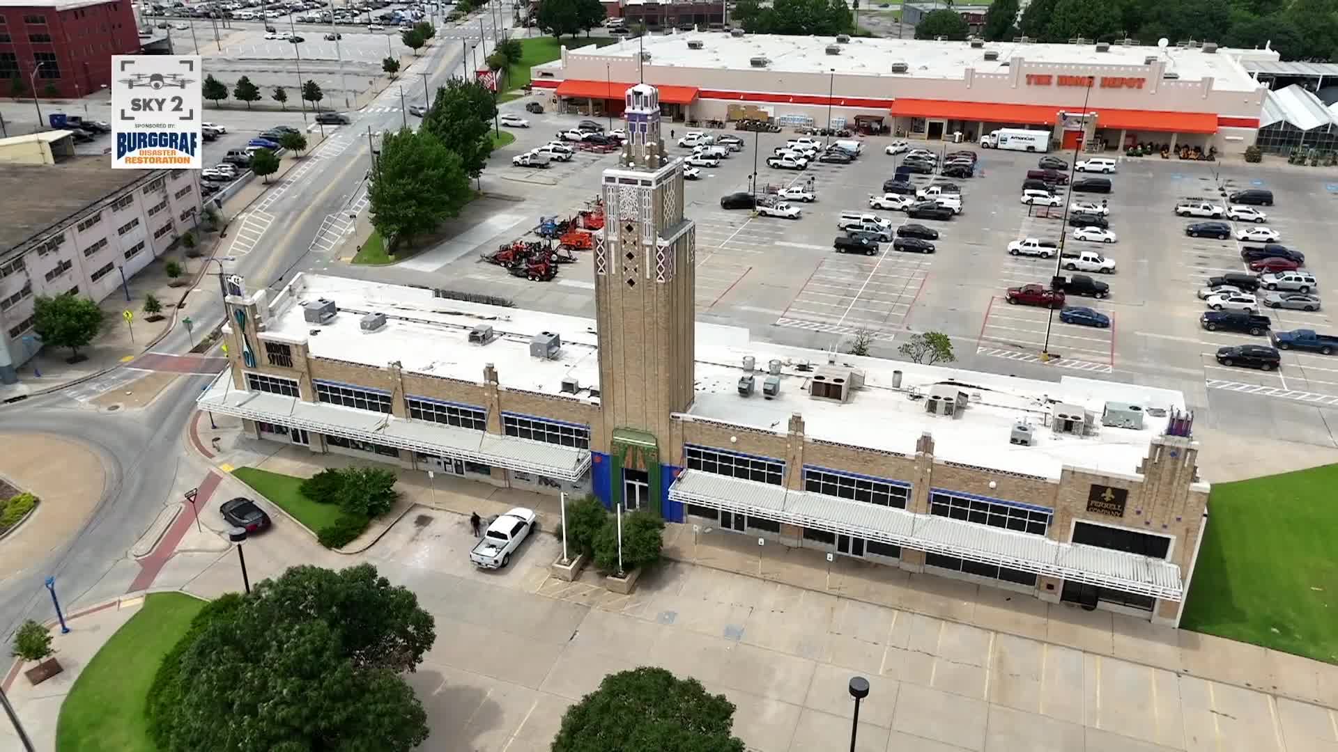 Warehouse Market building showing signs of decay, facade collapse
