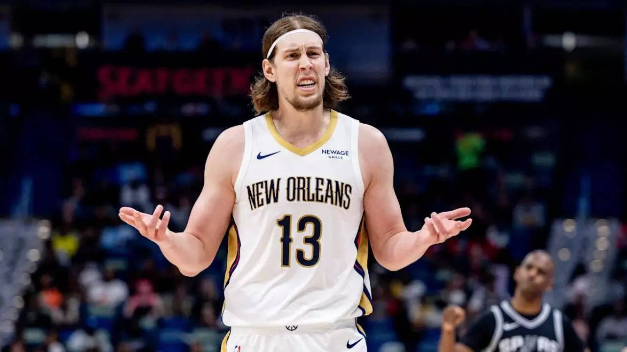 NBA Trade News: San Antonio Spurs land Kelly Olynyk in multi-player ...