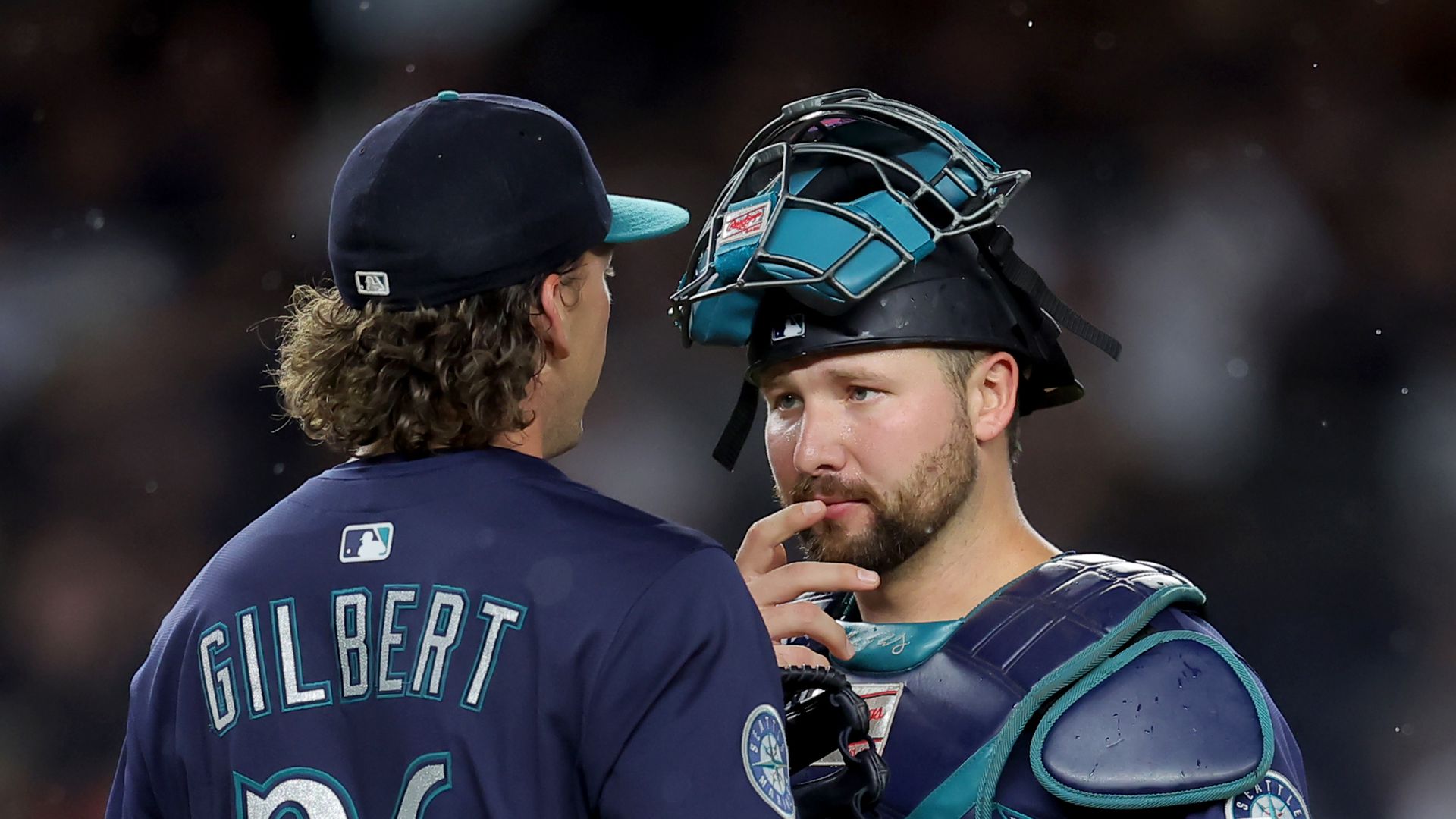 Rain delays WAR, Mariners lose 10-3 to Yankees