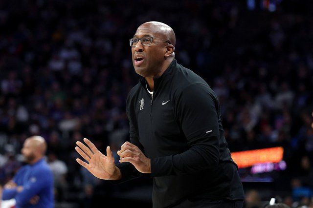 New Knicks coach Brown embracing 'high expectations'