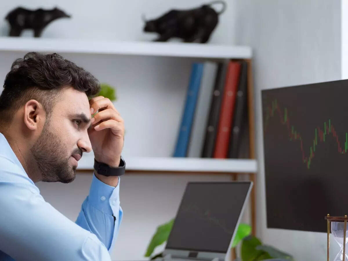 They left jobs for F&O trading and...: Fund manager warns as retail ...