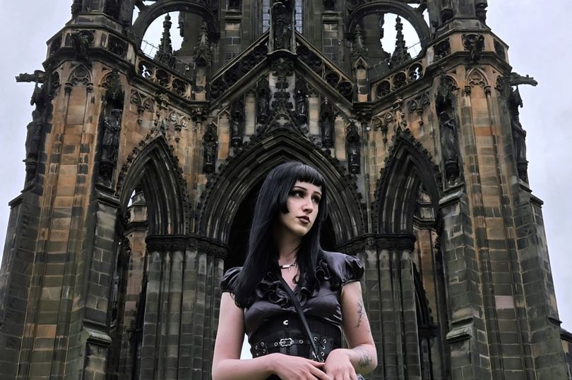 West Lothian mum credits online vampire identity for 'boosting her ...