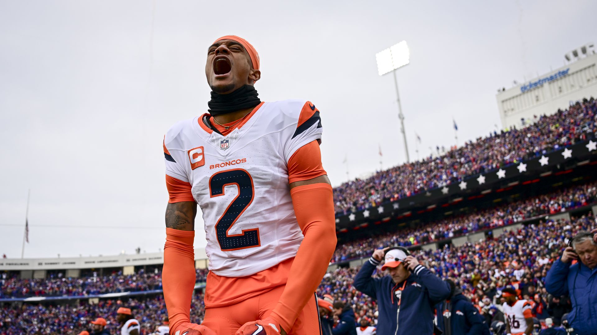 Horse Tracks: Patrick Surtain II up for best NFL player in the 2025 ESPYS