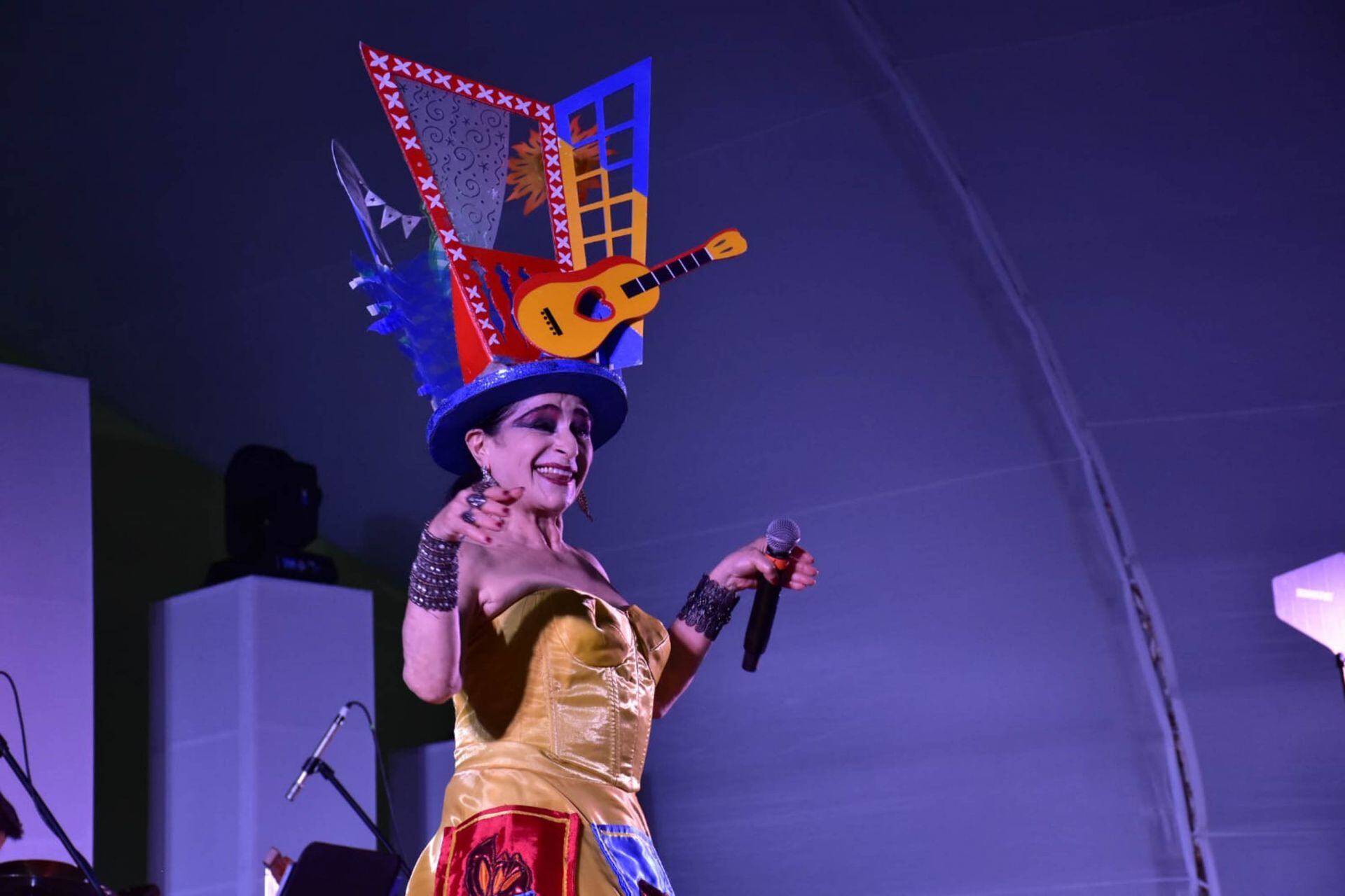 Astrid Hadad, la reina del cabaret