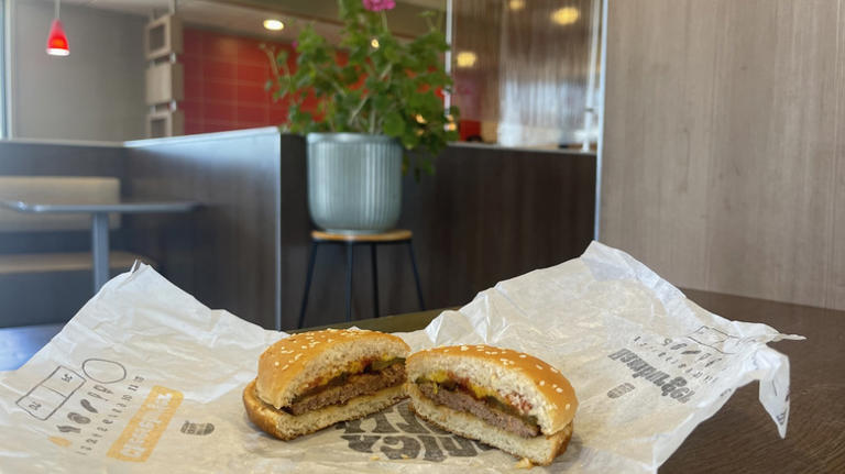 Every Single Burger At Burger King, Ranked Worst To Best