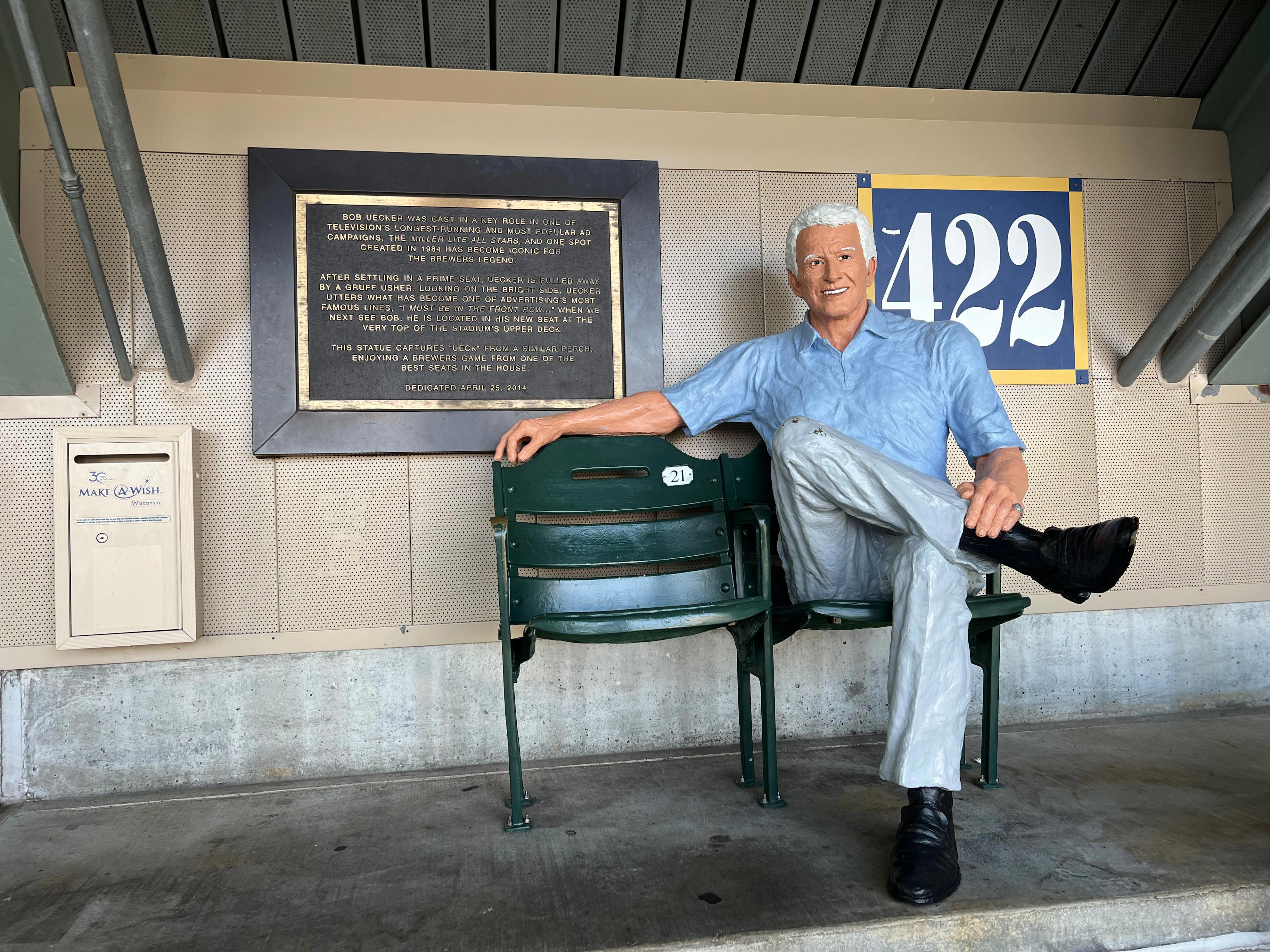 Bob Uecker fans flock to his ‘front row’ nosebleed seats at Milwaukee ...