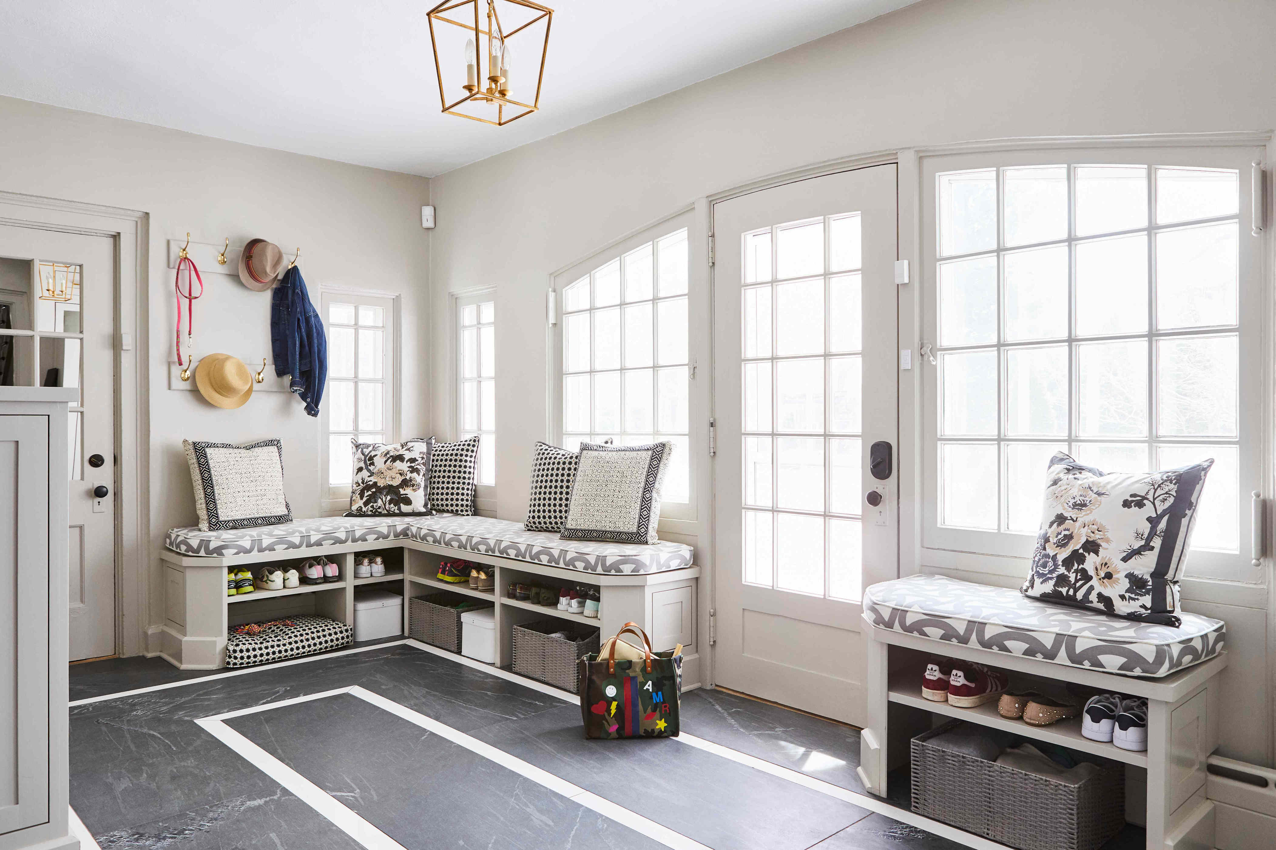 5 Vertical Storage Opportunities You’re Missing in Your Home—Plus One ...