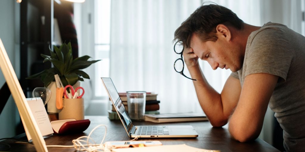 Red flags that should warn you of a possible scam job