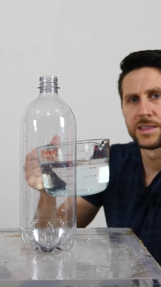 Easy way to separate alcohol and water 💧