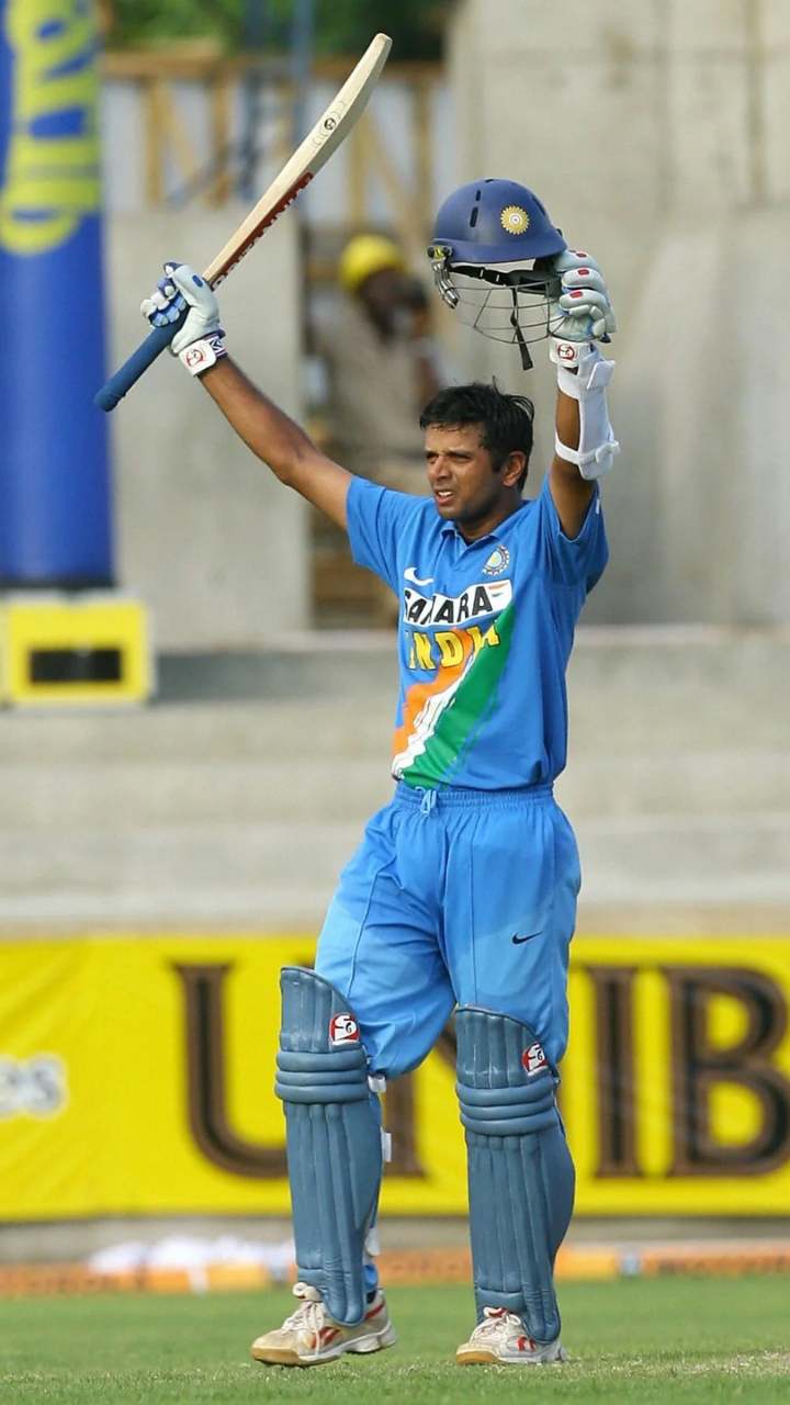 Top 5 Indian cricketers who deserve a biopic