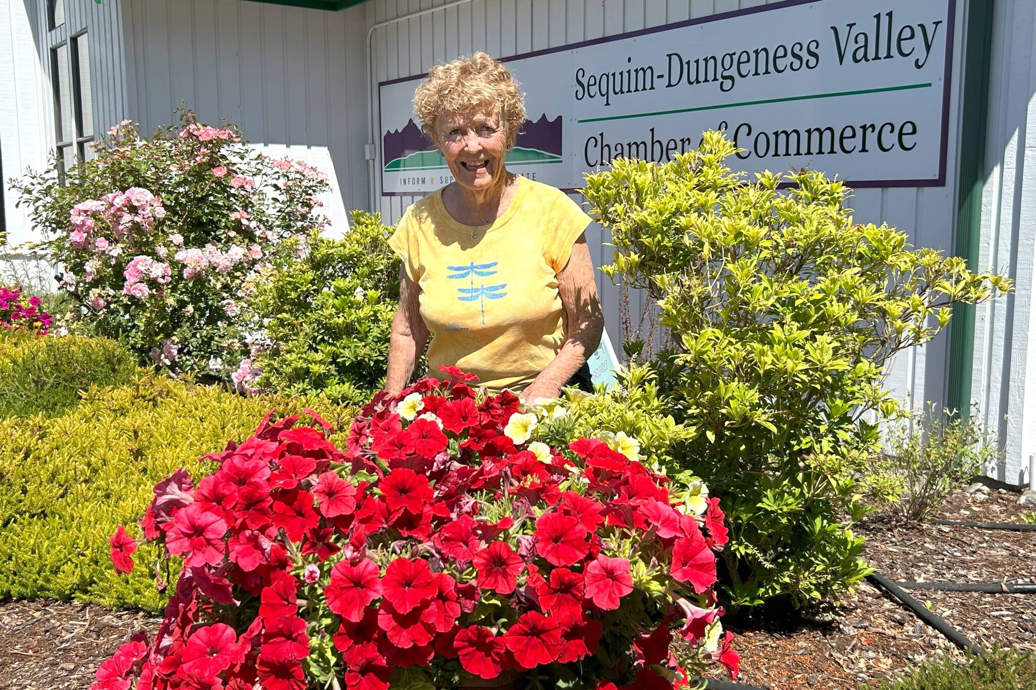 Flower basket program shifts to full city, student partnership