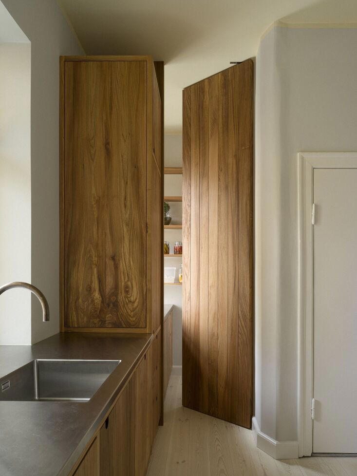Kitchen of the Week: An Organic Copenhagen Kitchen from Felled Oak Trees