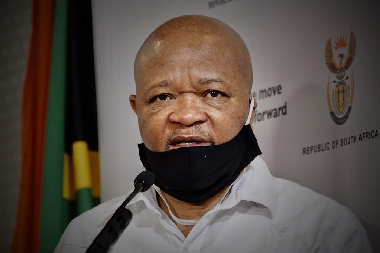 Senzo Mchunu doubles back on his links to Vusi ‘Cat’ Matlala