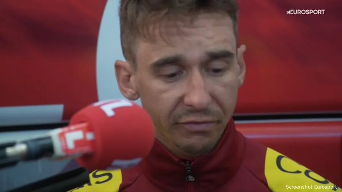 Braking out of fear of a second yellow card and pain everywhere ...