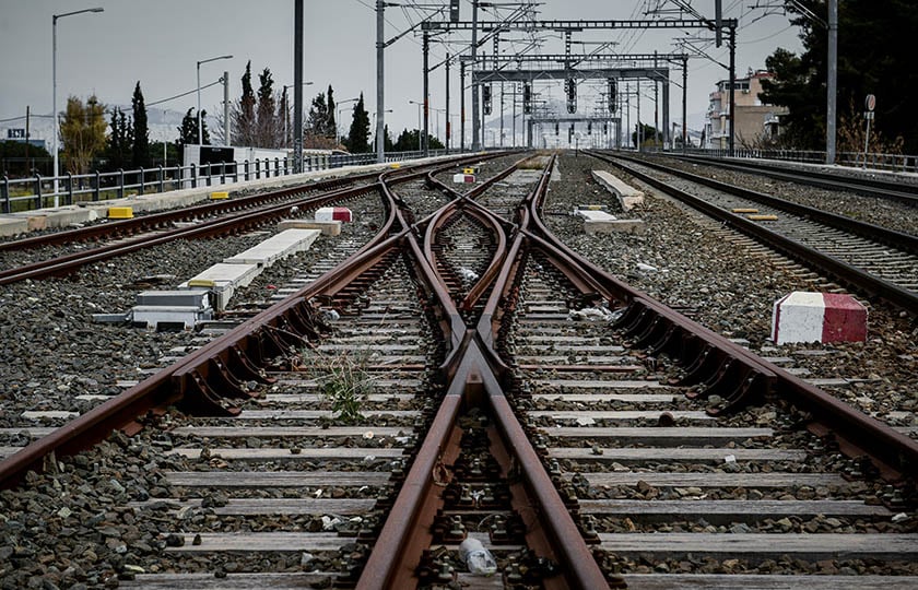 Στη Βουλή το σχέδιο νόμου για το σιδηρόδρομο – Τι περιλαμβάνει