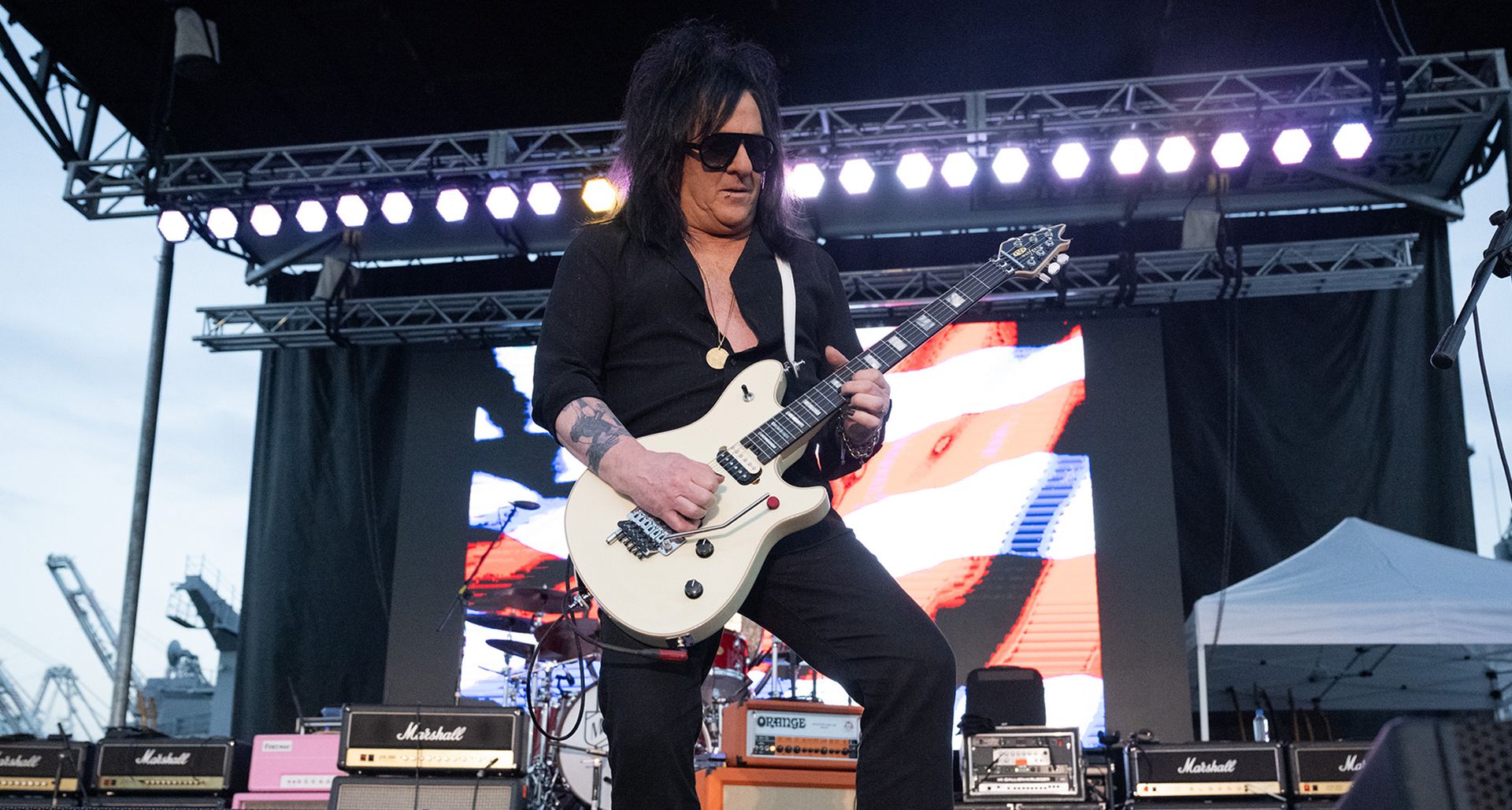 Steve Stevens on his Dave Friedman pedalboard, his fave klone and why ...