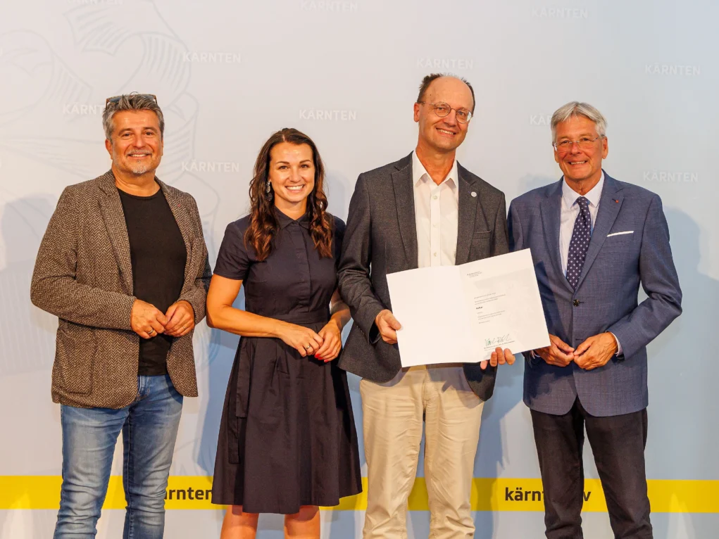 Ehrenzeichen und Berufstitel an Kärntner Persönlichkeiten verliehen