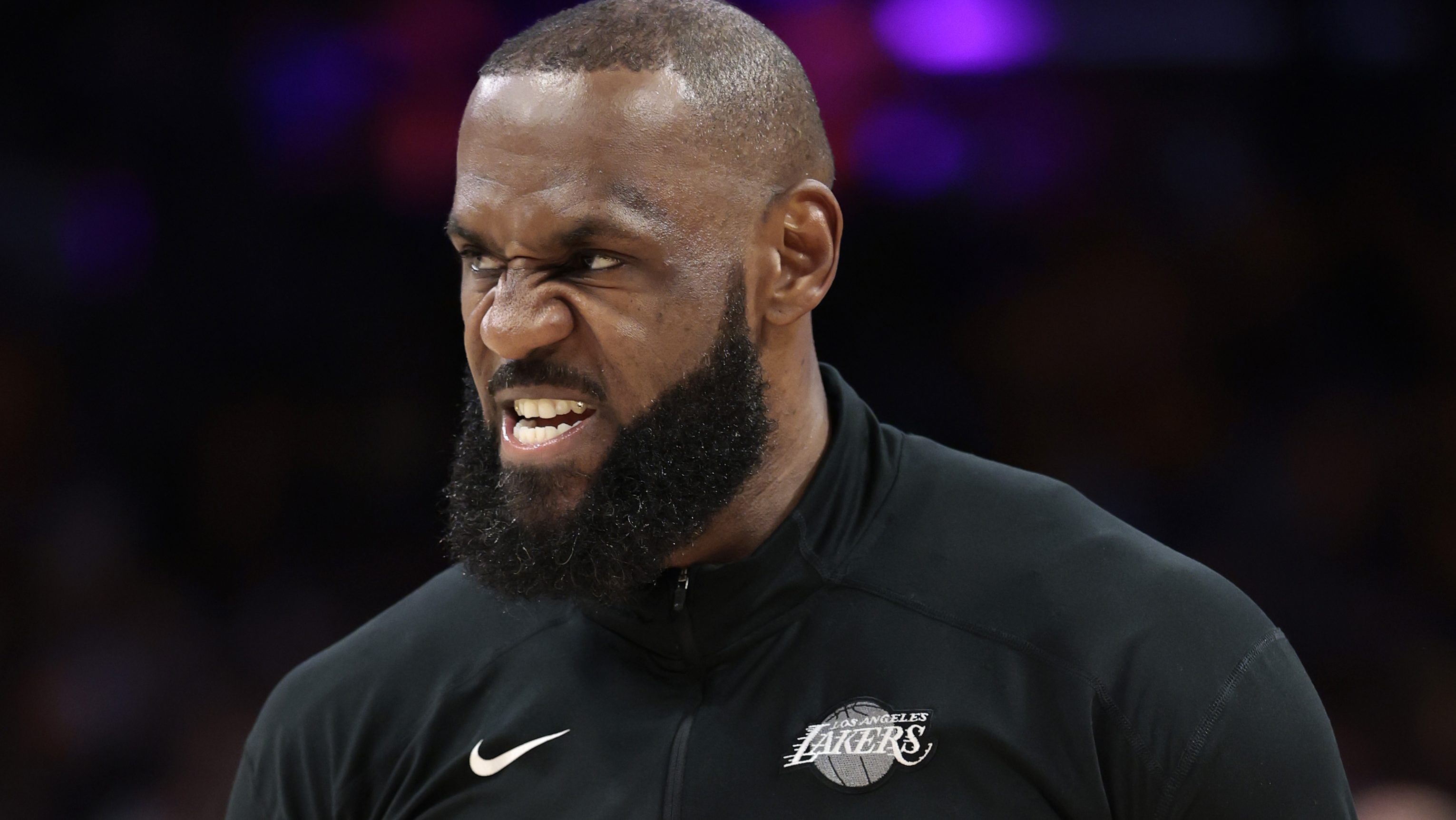 LeBron James Sends Message Without Words Amid New Lakers Bombshell Report