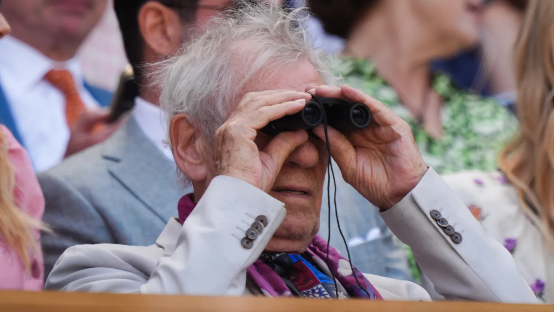 Wimbledon salue un spectateur illustre : les photos