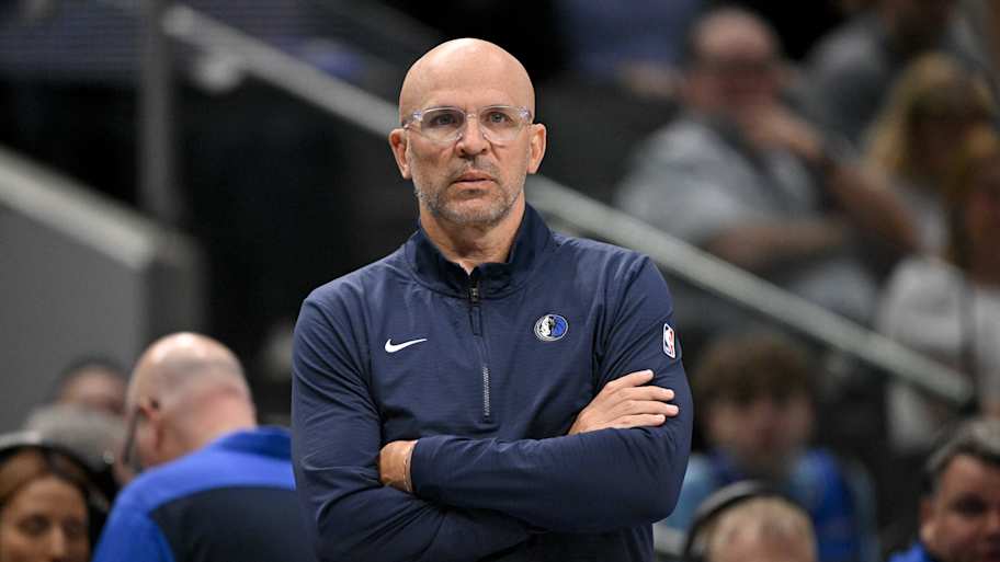Dallas Mavericks Officially Sign Two New Players
