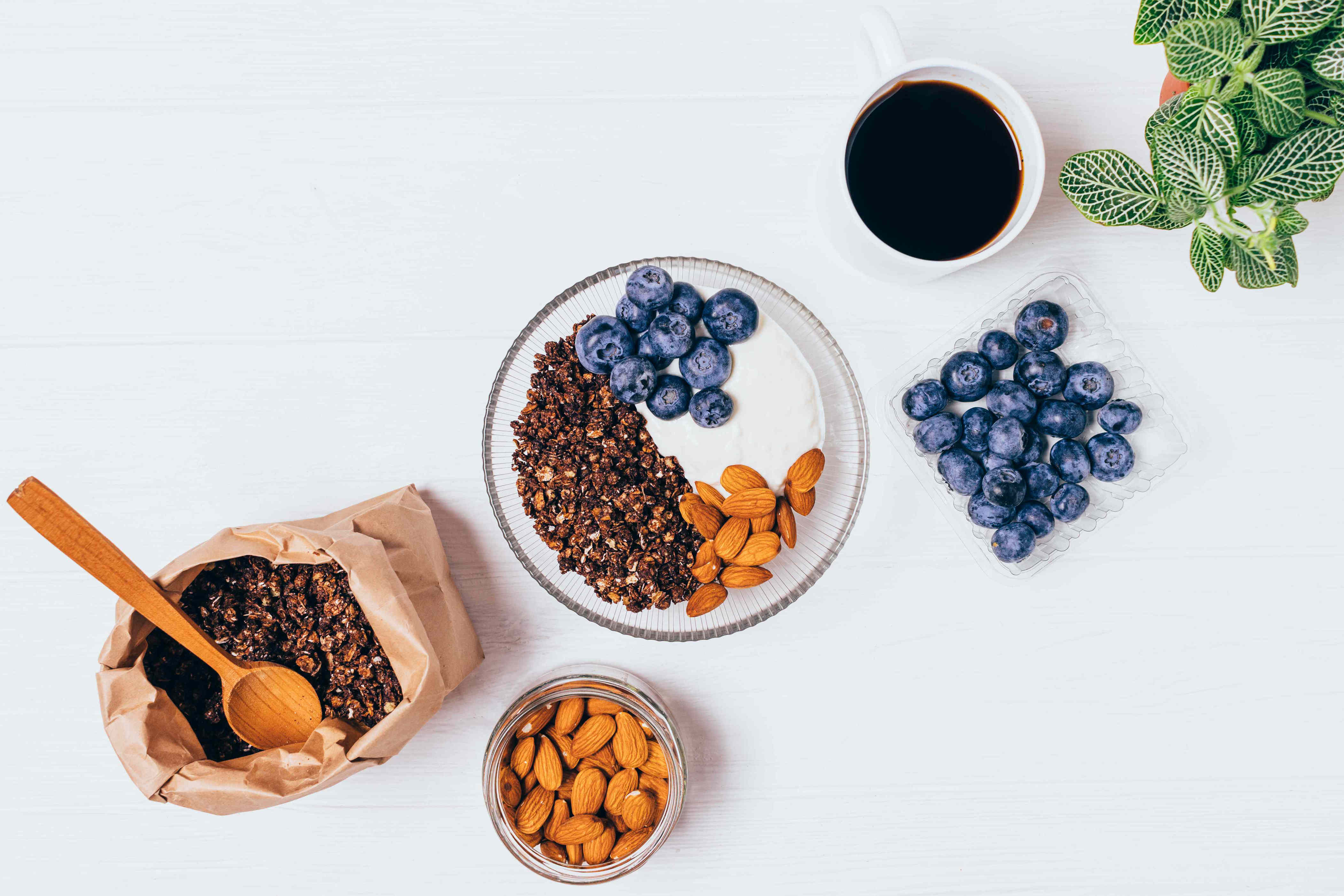7 snacks that can boost energy more than coffee