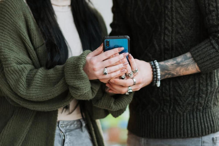 10 Cara Minta Putus Sama Pacar dengan Baik-Baik Lewat Chat