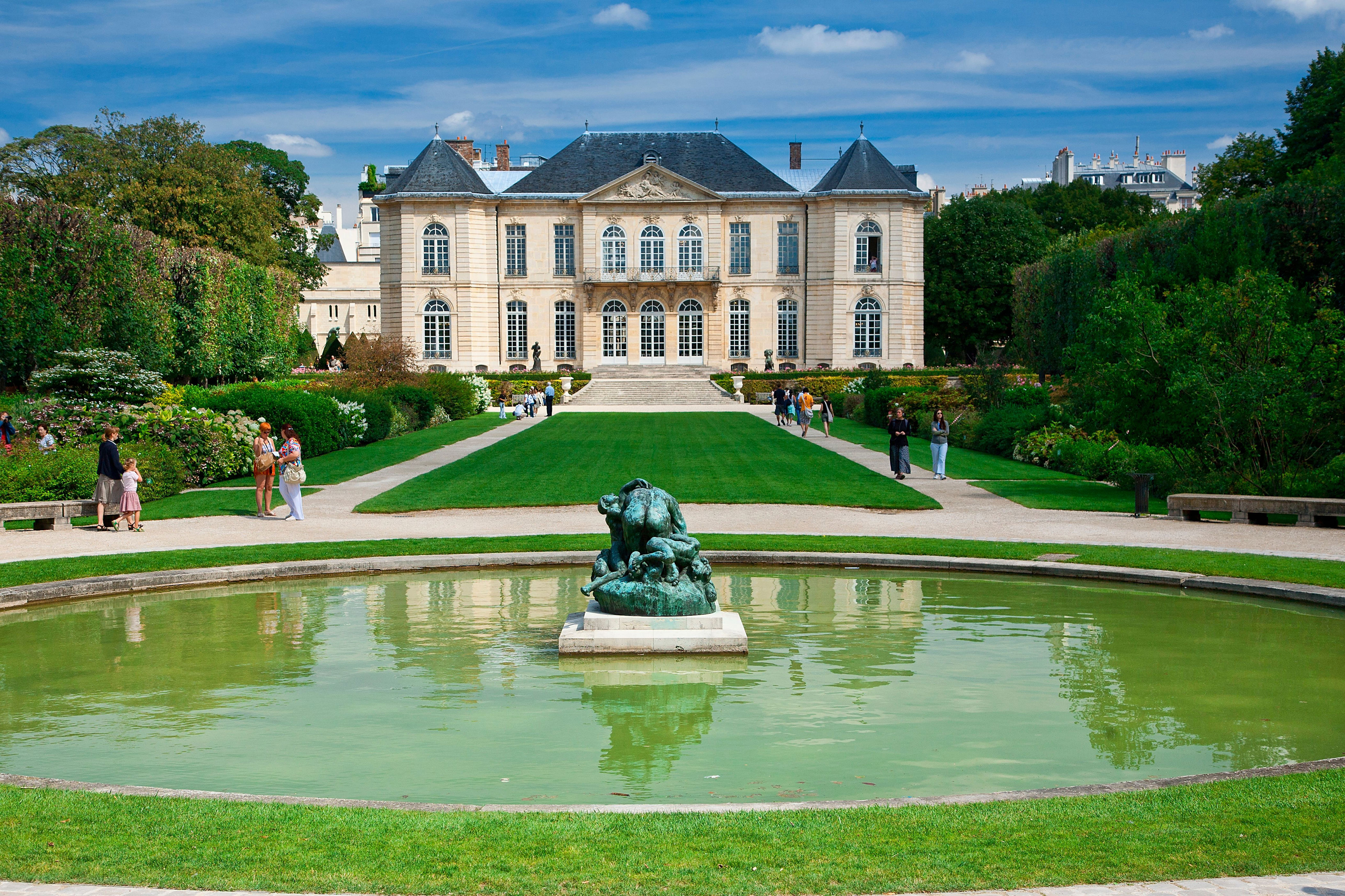 The 11 Most Beautiful Gardens Around the World