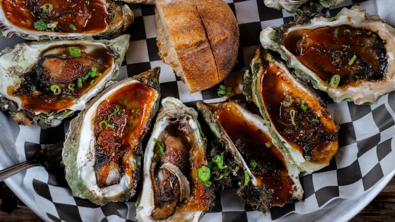 10 Seattle Foods You Have to Try Before You Leave the City