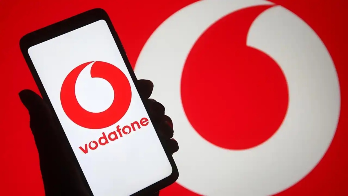 Vodafone Idea COO Abhijit Kishore Re-Elected As COAI Chairperson