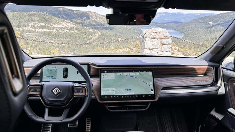 2026 Rivian R1S & R1T Quad-Motor Drive: The Best Get Better