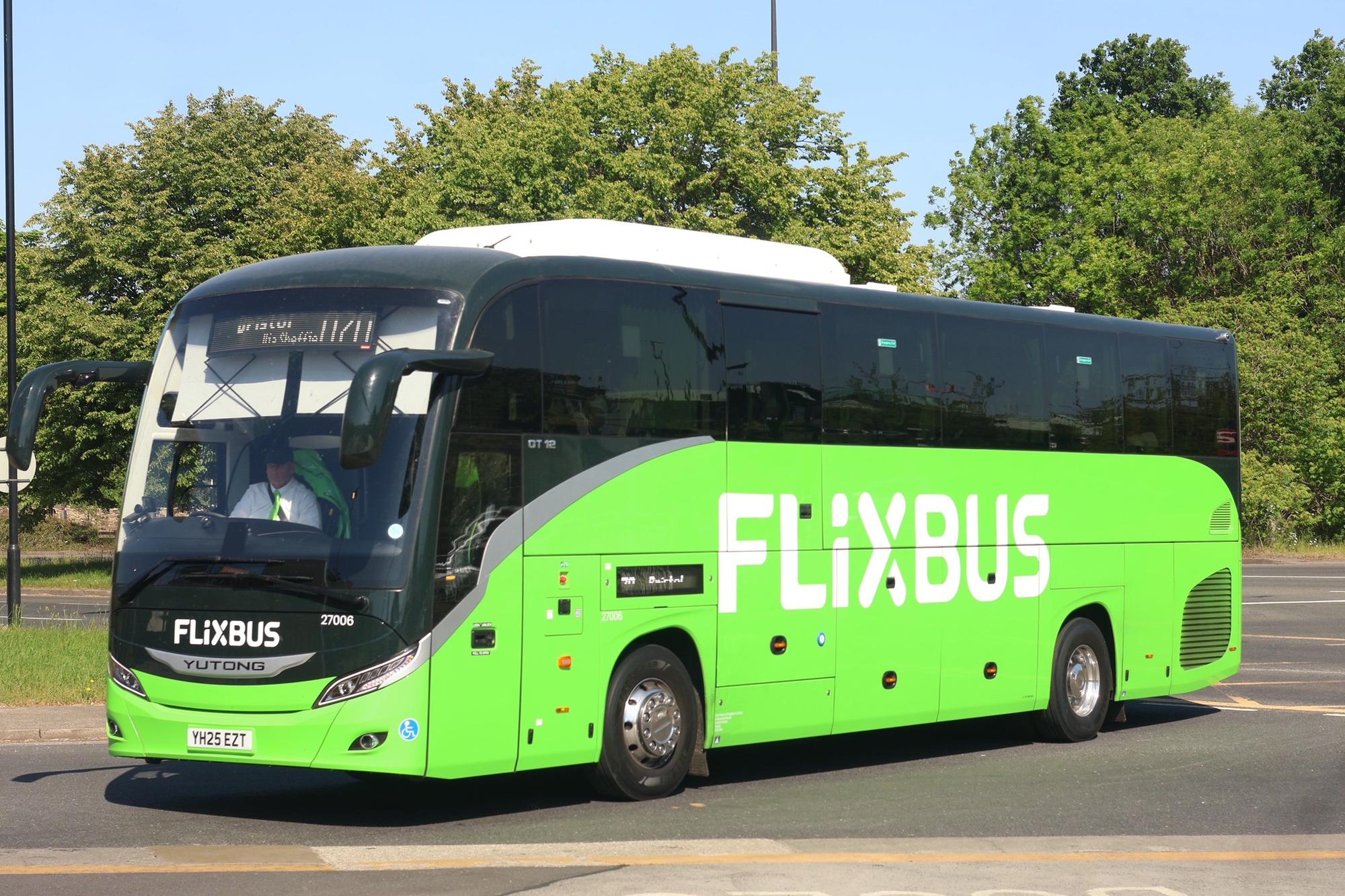 FlixBus adds thousands of extra seats for Bristol this summer