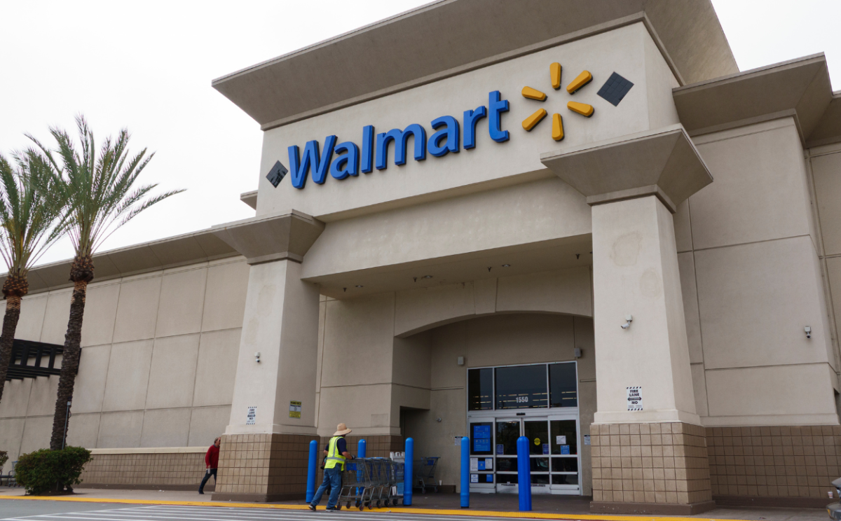 This Walmart Carry-On Is the 'Perfect Travel Bag,' and It's Now Just $35