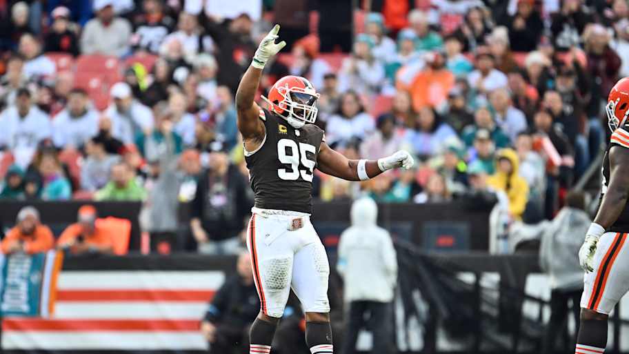 Execs put Myles Garrett where he belongs in edge rusher ranking