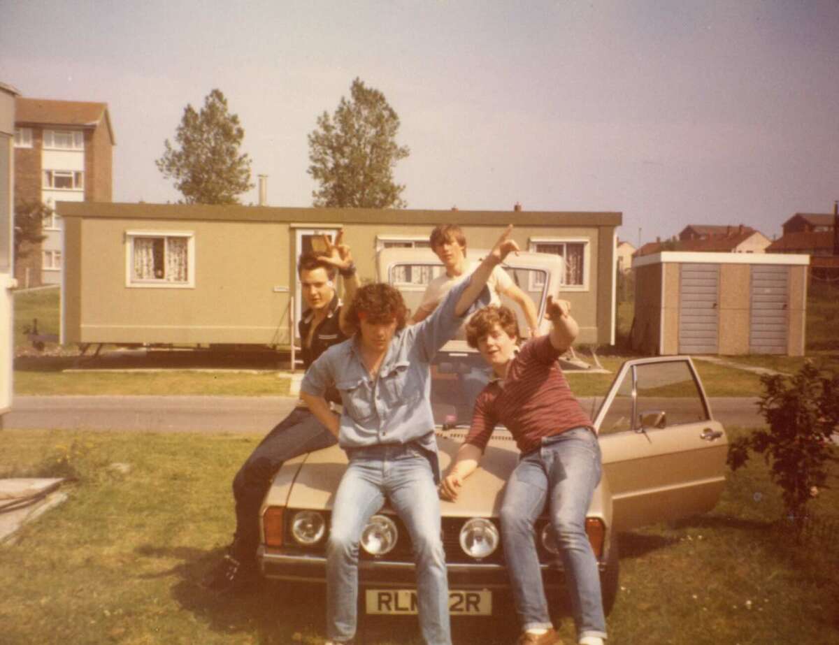 35 Vintage Photos of 1984