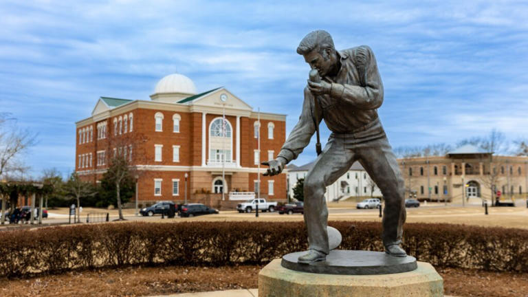 Going back to your roots on a Mississippi road trip