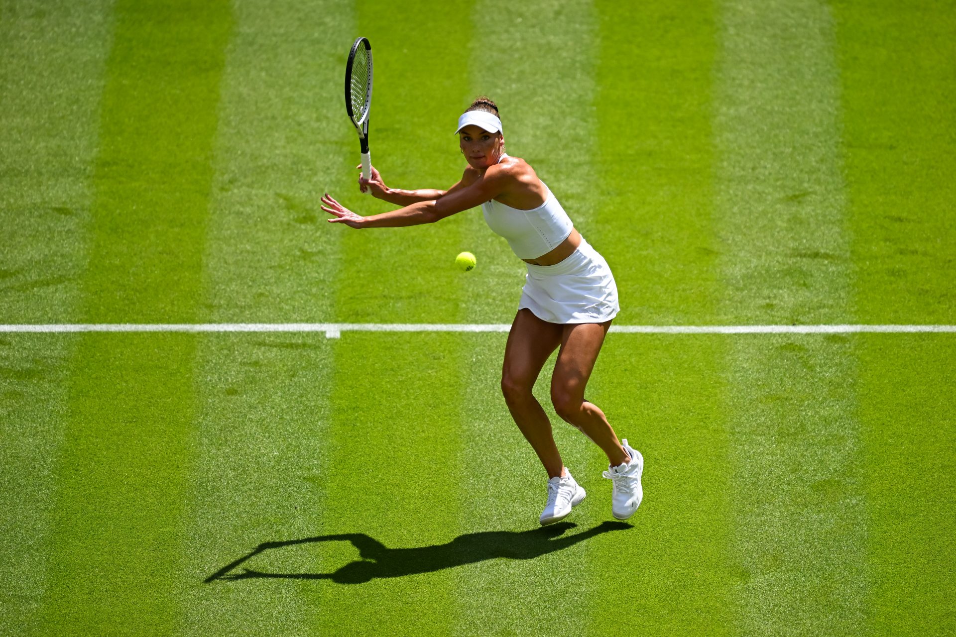 Carson Branstine: The model and delivery driver who earned $86K at ...