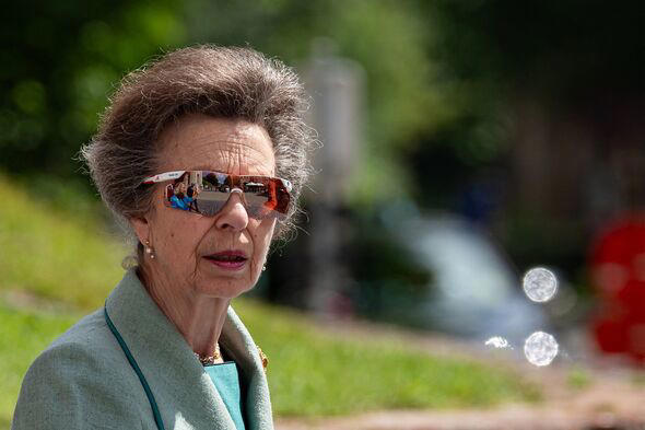 Princess Anne sparks fan frenzy after she debuts new hairstyle for ...