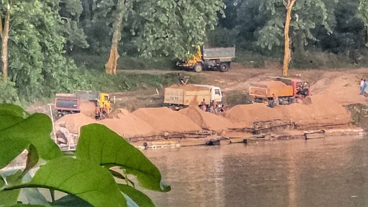 Assam: Illegal sand mining in Kulsi River poses grave threat to ...