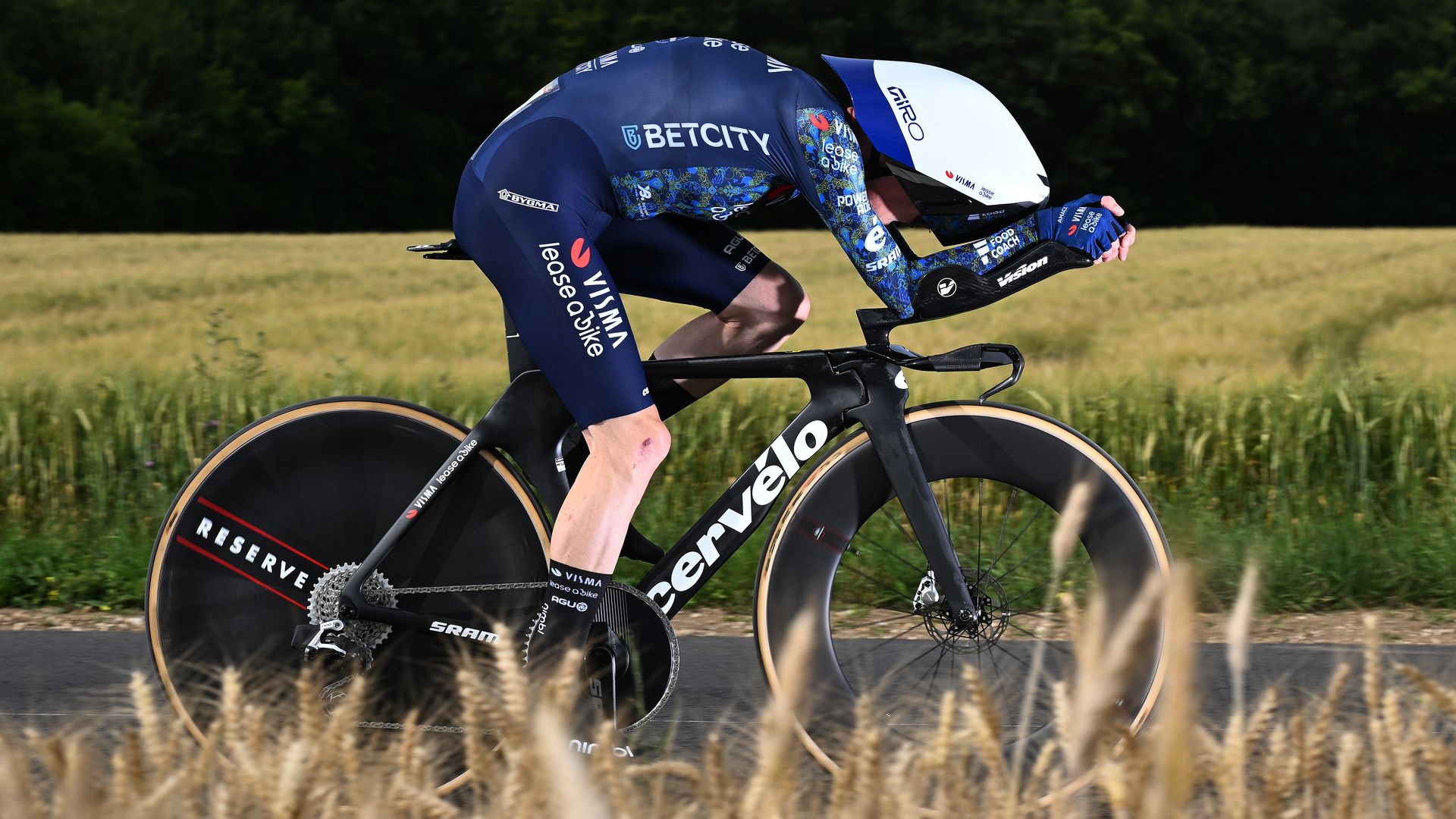 Tour de France 2025 Stage 5 live stream: How to watch cycling for FREE ...