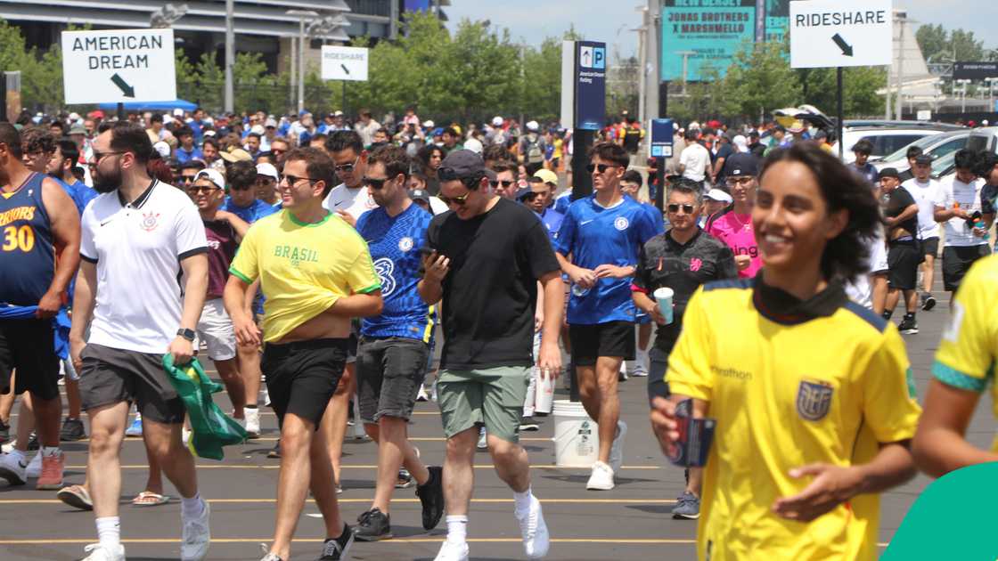 Celebrations as Chelsea fans ignite barbecue party after clinching CWC ...