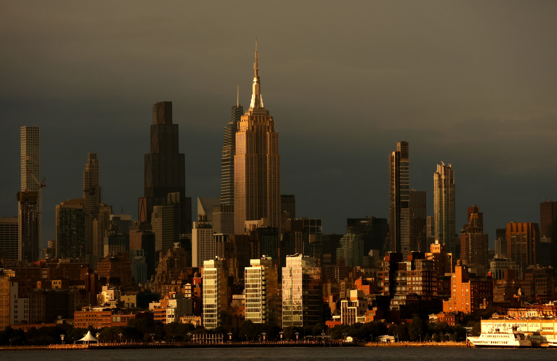 The 25 most stunning skylines in the world