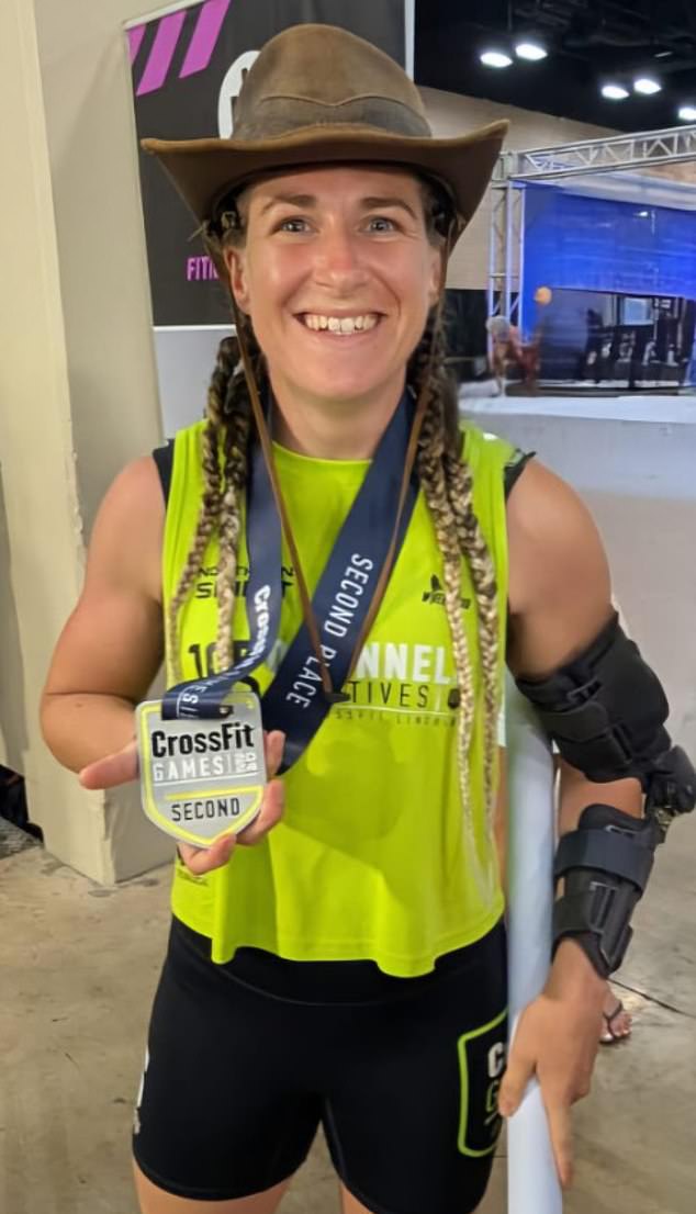Soldier who became gold-winning para athlete after military accident ...