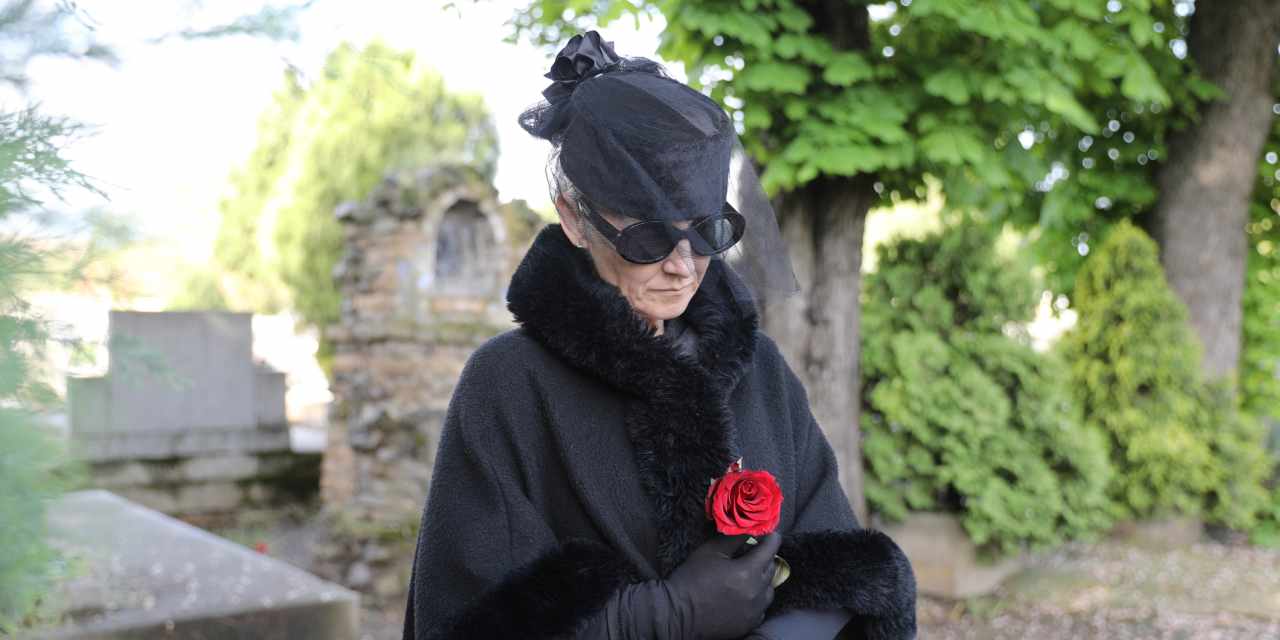 When my friend was on her deathbed, her parents took $25,000 in cash ...