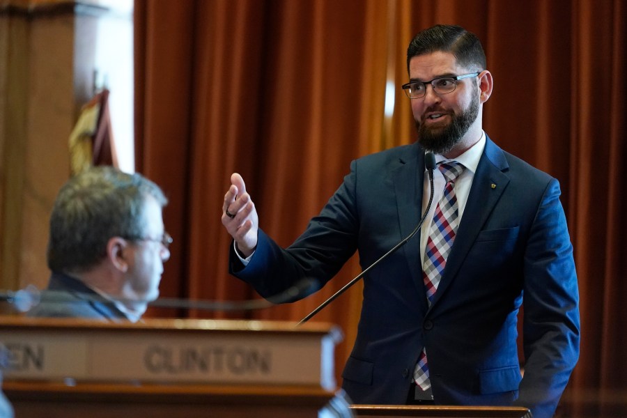 Iowa House Majority Leader Matt Windschitl announces campaign for Iowa ...