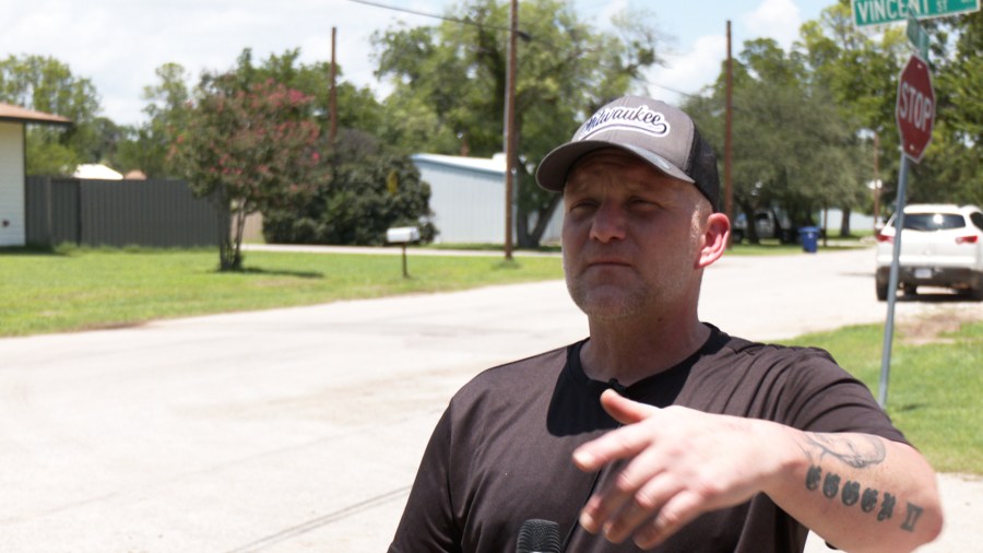 Residents speak about intense moments during Brownwood police shootout